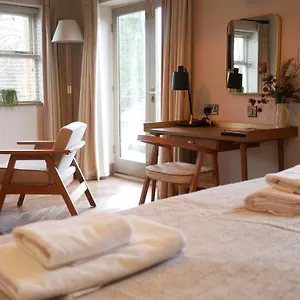 The Tempest Arms Hotel Elslack: 4 star Hotel with a Minimum Price 92 ...